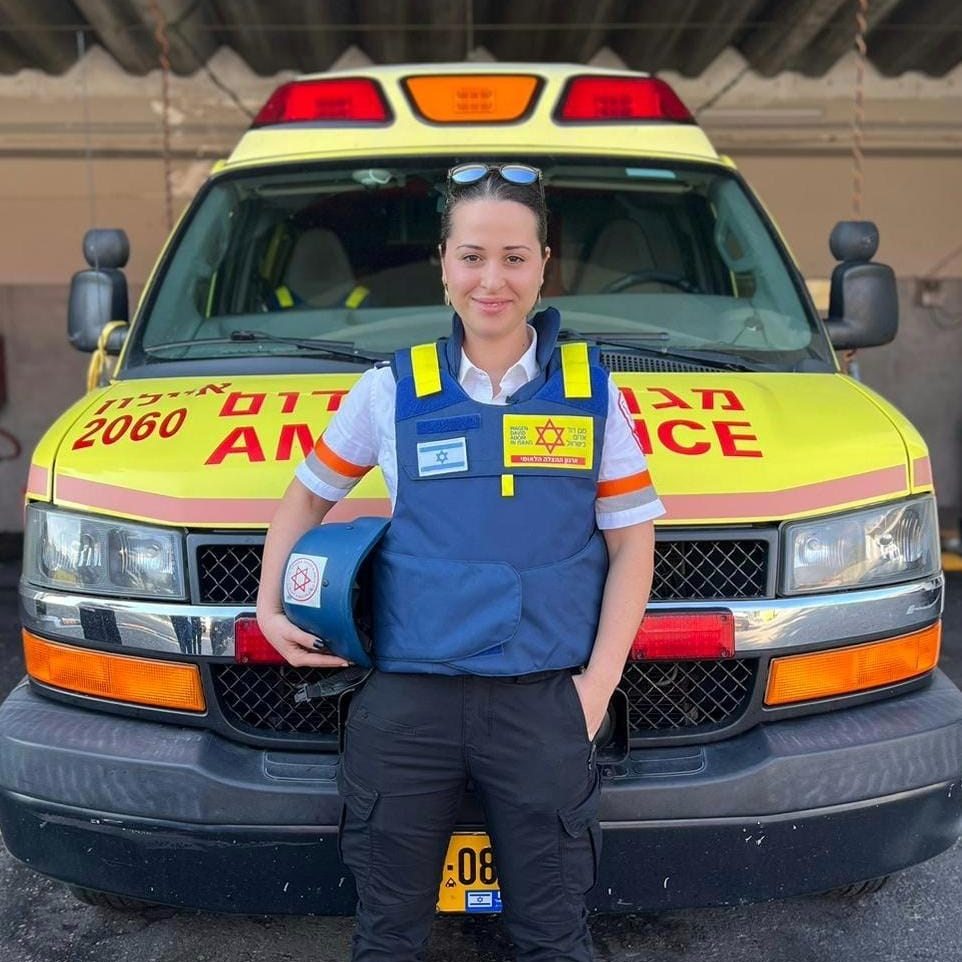 Michelle Rashkovsky, a paramedic at the Lod MDA station - מד"א - מלחמת ...